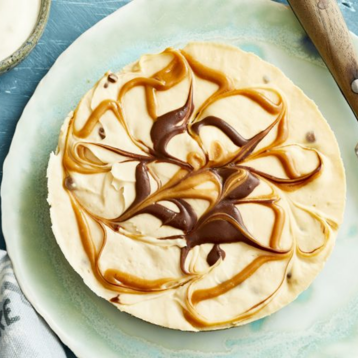 Shop Salted Caramel & Chocolate Honeycomb Cheesecake at Groombridge ...